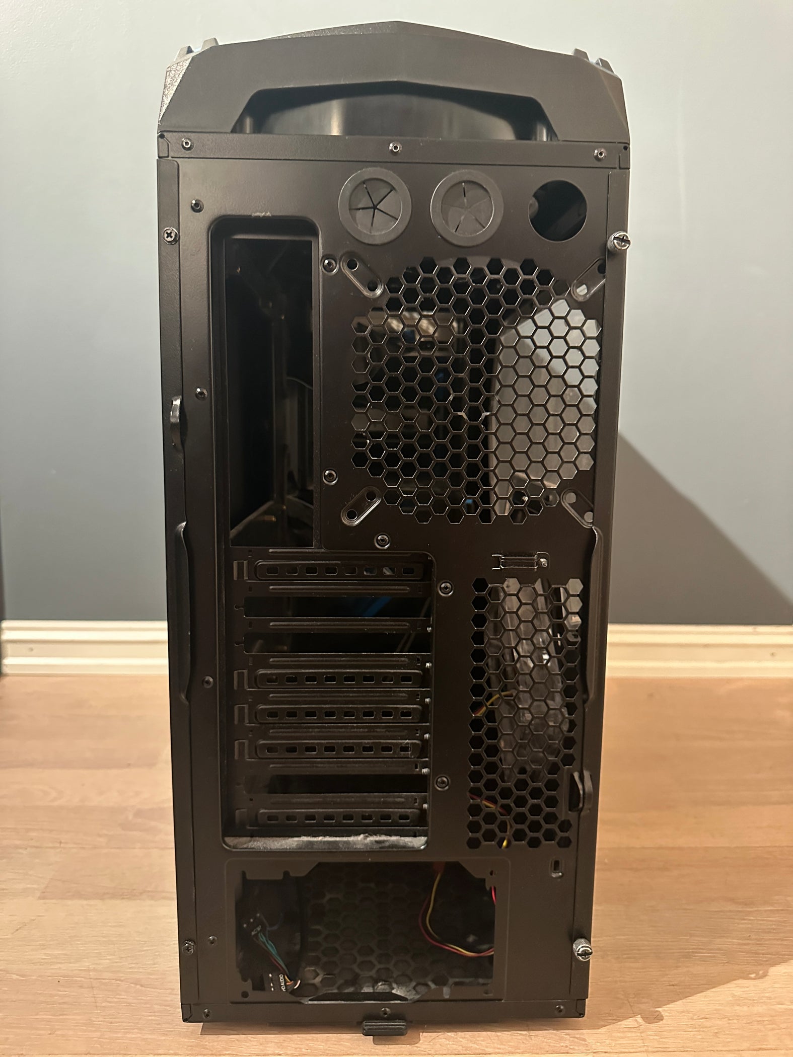 Thermaltake Chaser MK-1 Full Tower — Rebuild IT