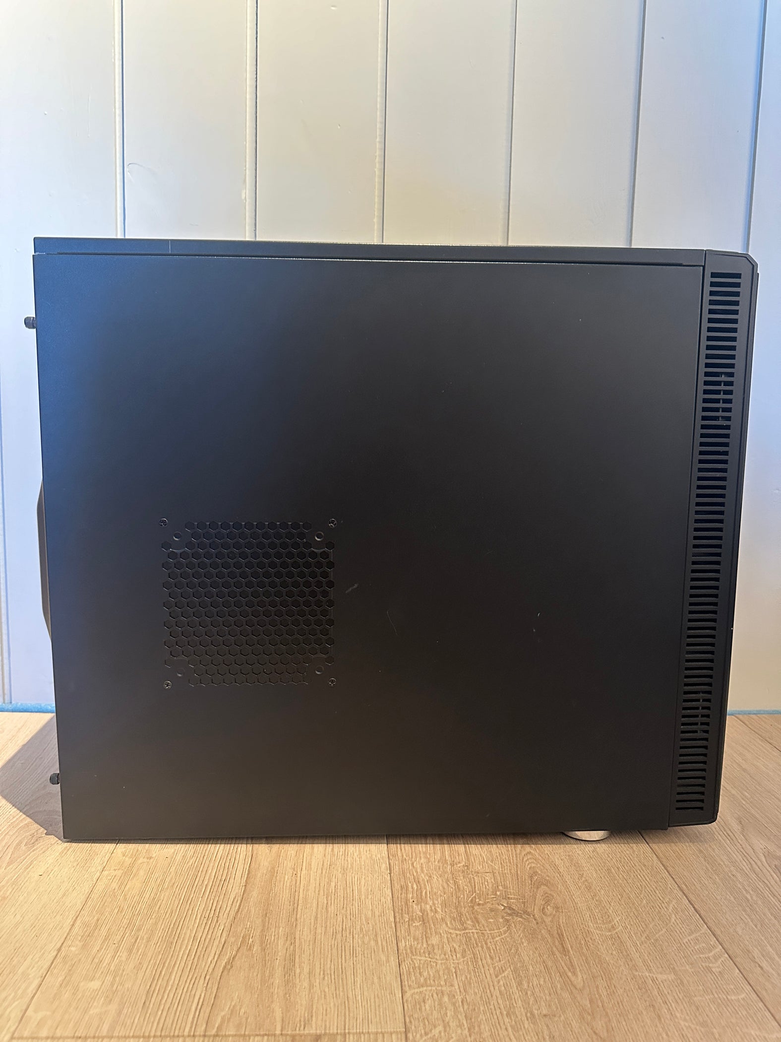 Fractal Design Define R4 Black Pearl — Rebuild IT