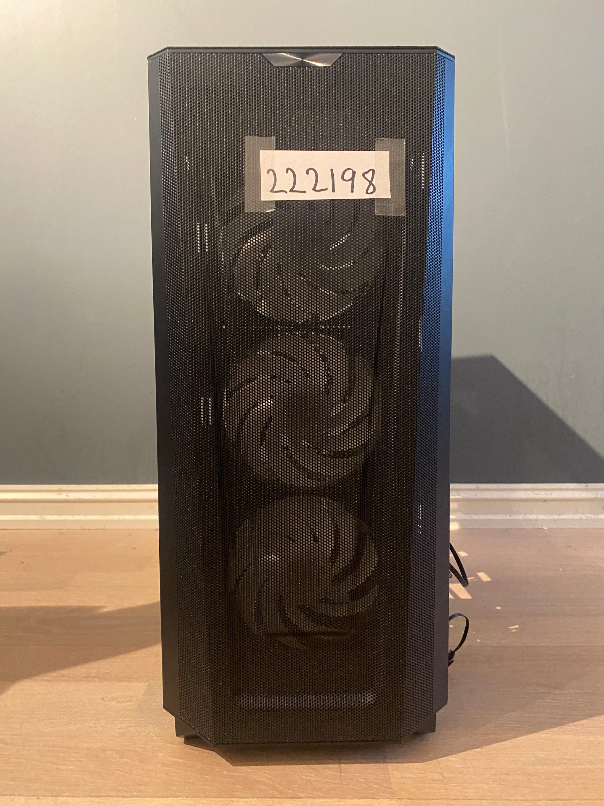 Phanteks Eclipse G360A Midi Tower (sort) — Rebuild IT